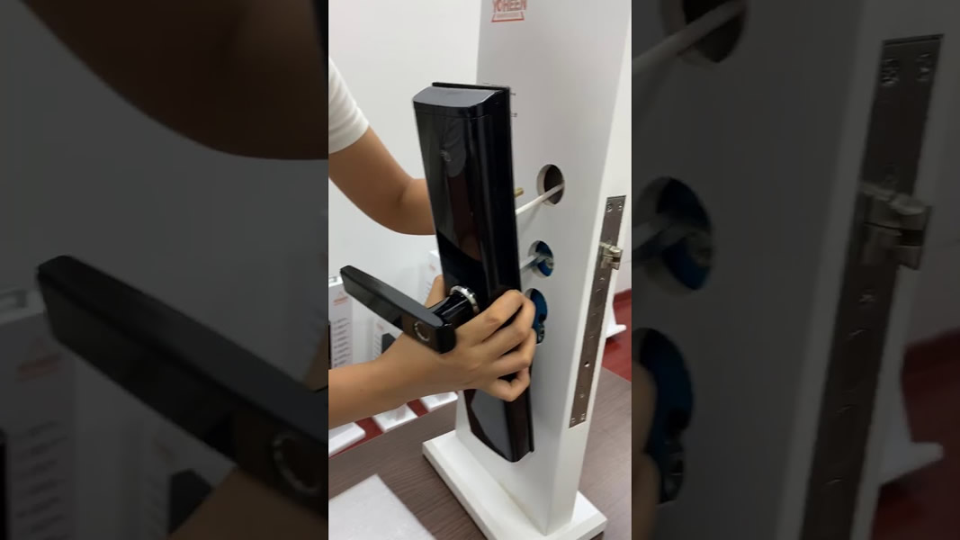 Smart Locks Buying Guide: How to Choose the Best One for Your Home ...